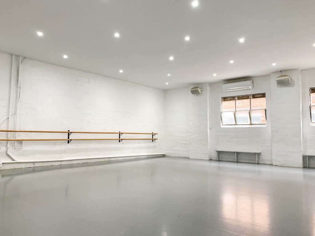 About - Steppes School of Dance